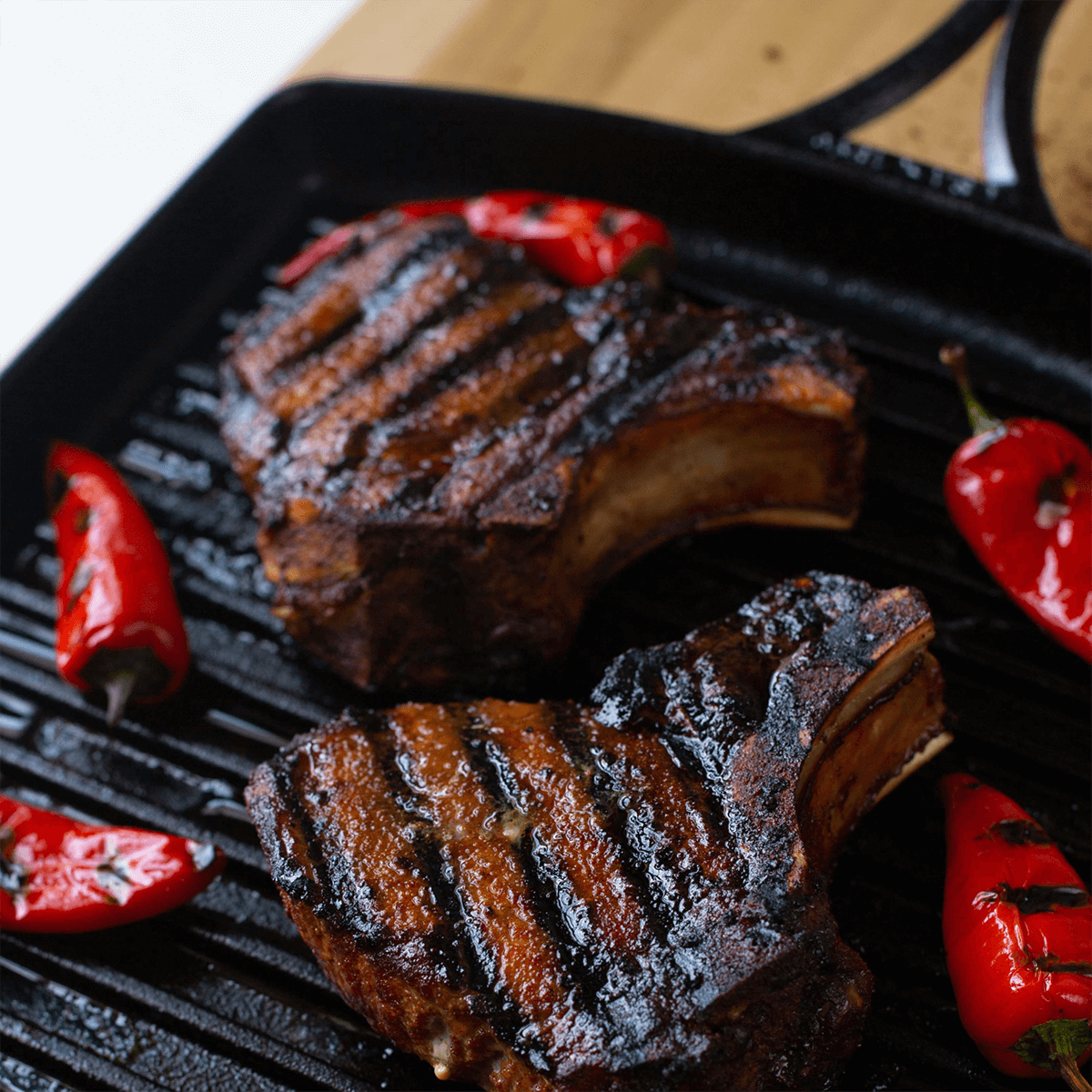 Espresso Rubbed Bone-in Pork Chops | Blacklock Triple Seasoned Cast Iron